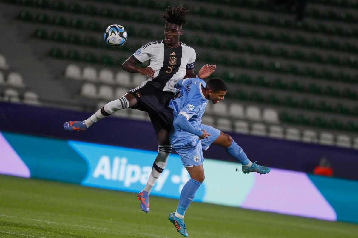 UFFICIALE - Bisseck è un nuovo giocatore dell'Inter: tutti i dettagli