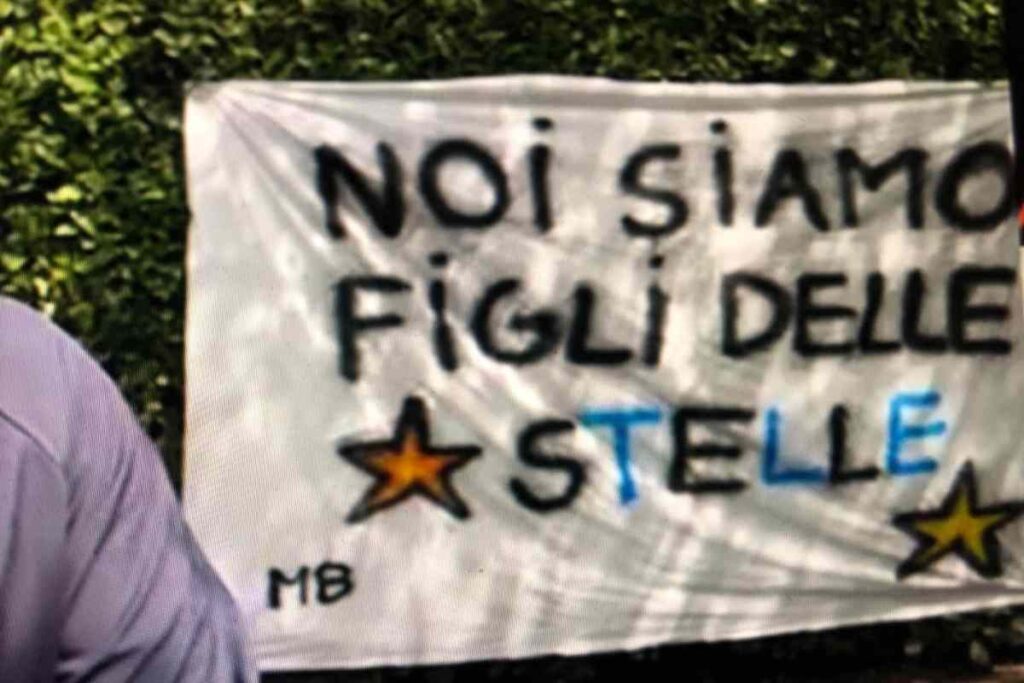 Inter, striscione ad Appiano Gentile: la reazione di Frattesi